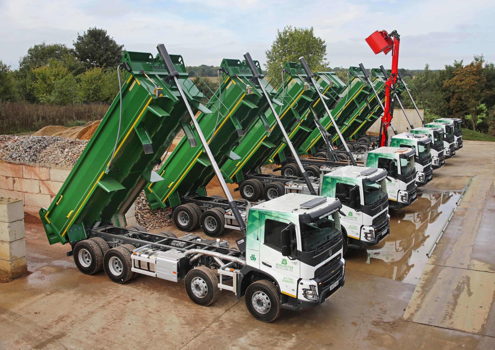 J.O’D GROUP’S 18 ‘NEW GENERATION’ LOADMASTER LITES SHOW HOW THOMPSONS ...