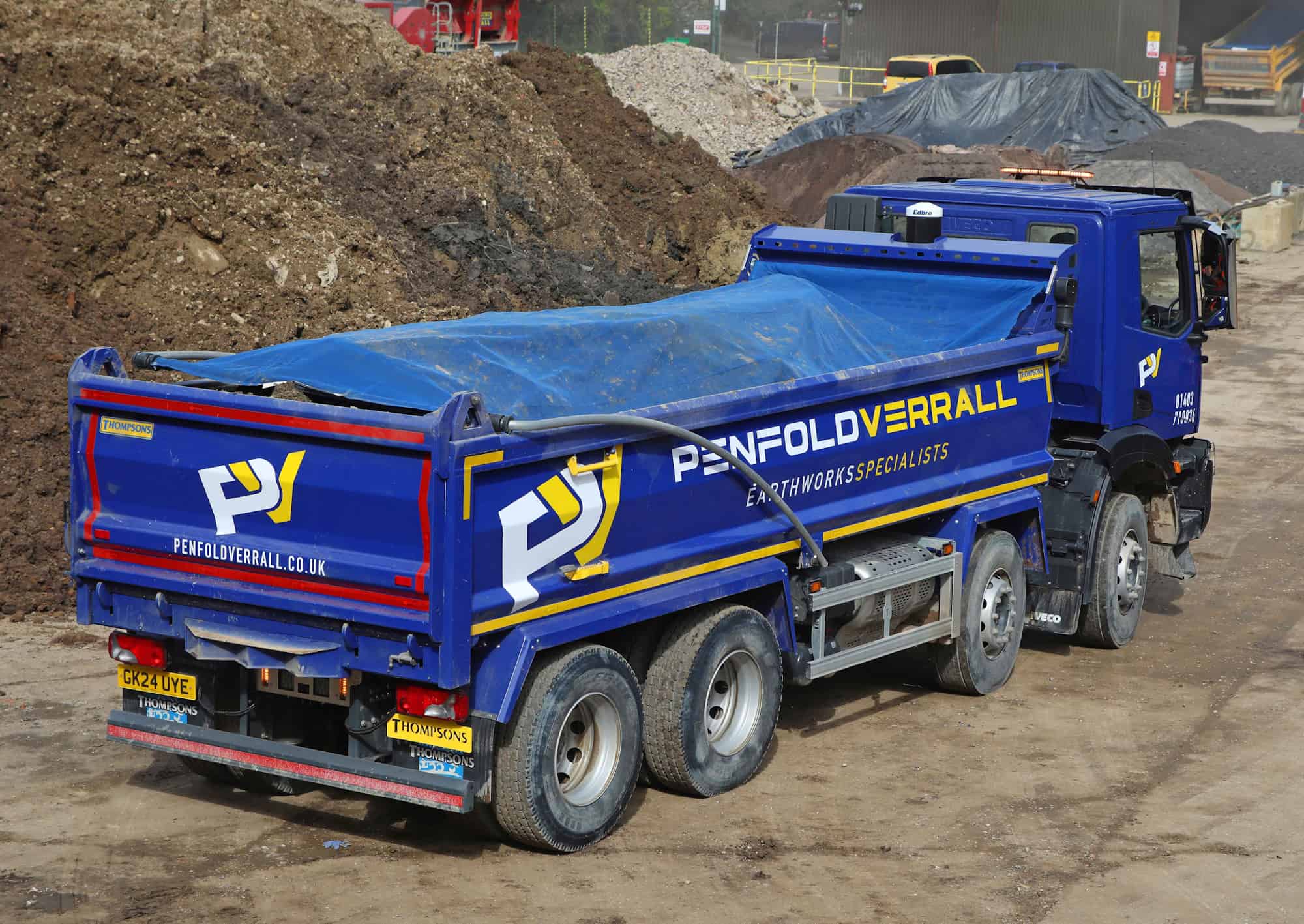 'X' MARKS THE SPOT -THOMPSONS SCORES A WINNER WITH PENFOLD VERRALL ...